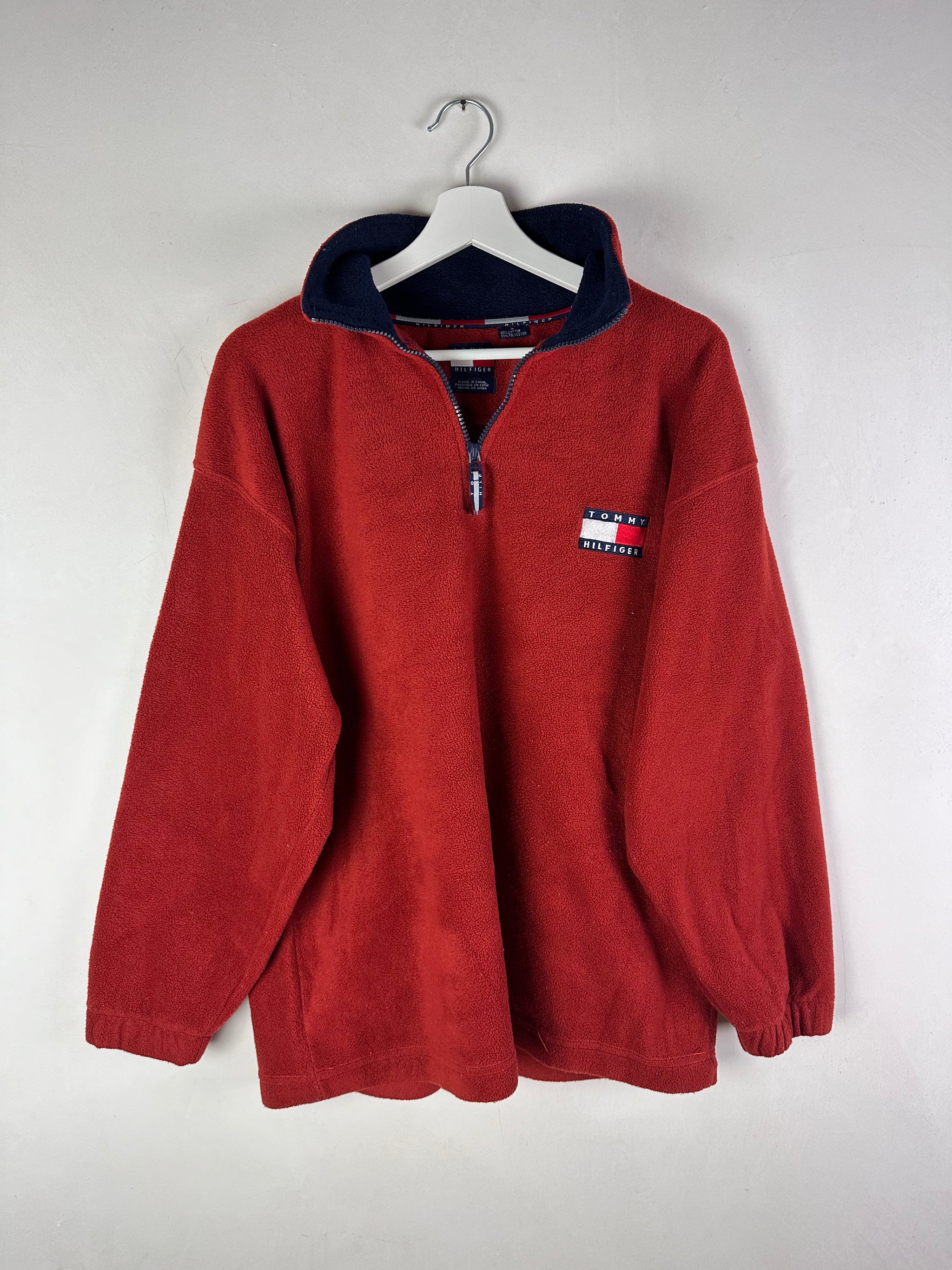 Vintage tommy hilfiger store